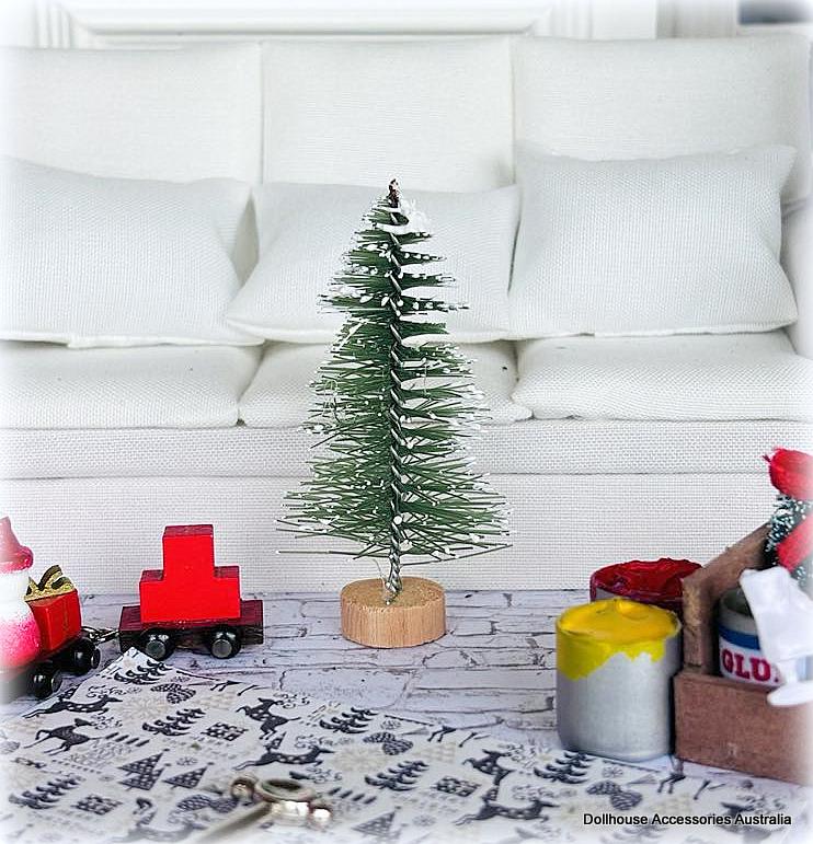 Dollhouse christmas decoration store