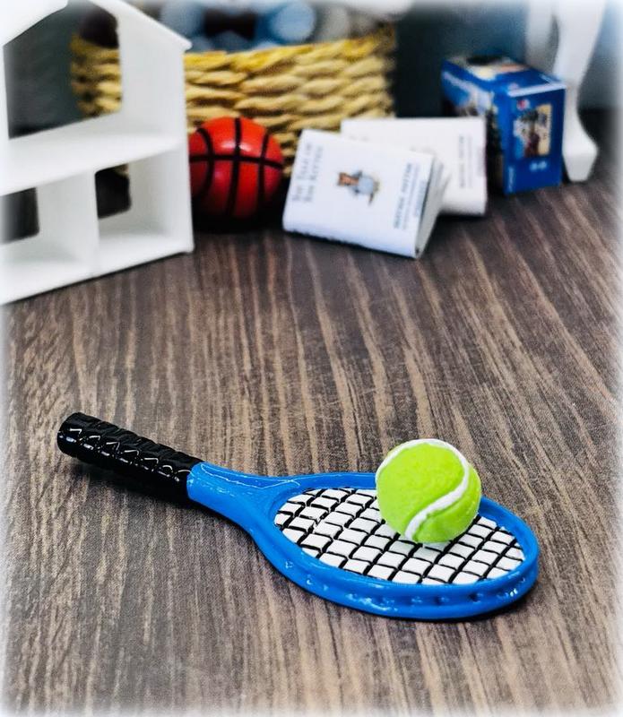 Tennis Racquet and Ball - Miniature – Dollhouse Accessories Australia