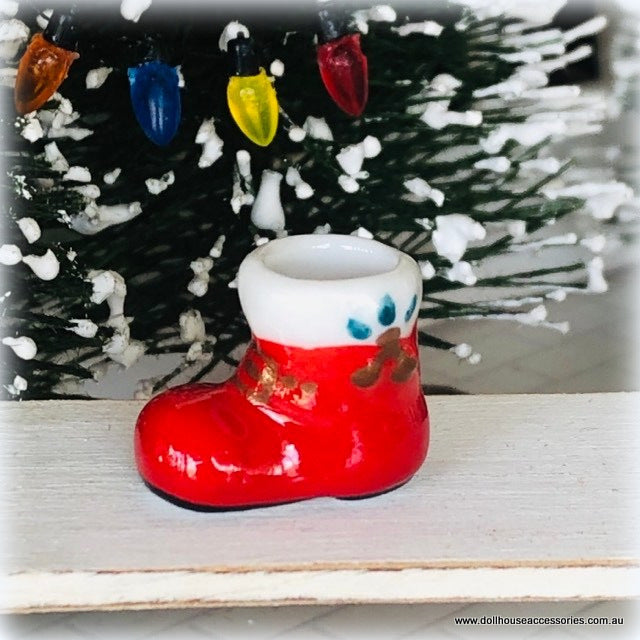 Santa's Boot Planter Pot - Miniature – Dollhouse Accessories Australia