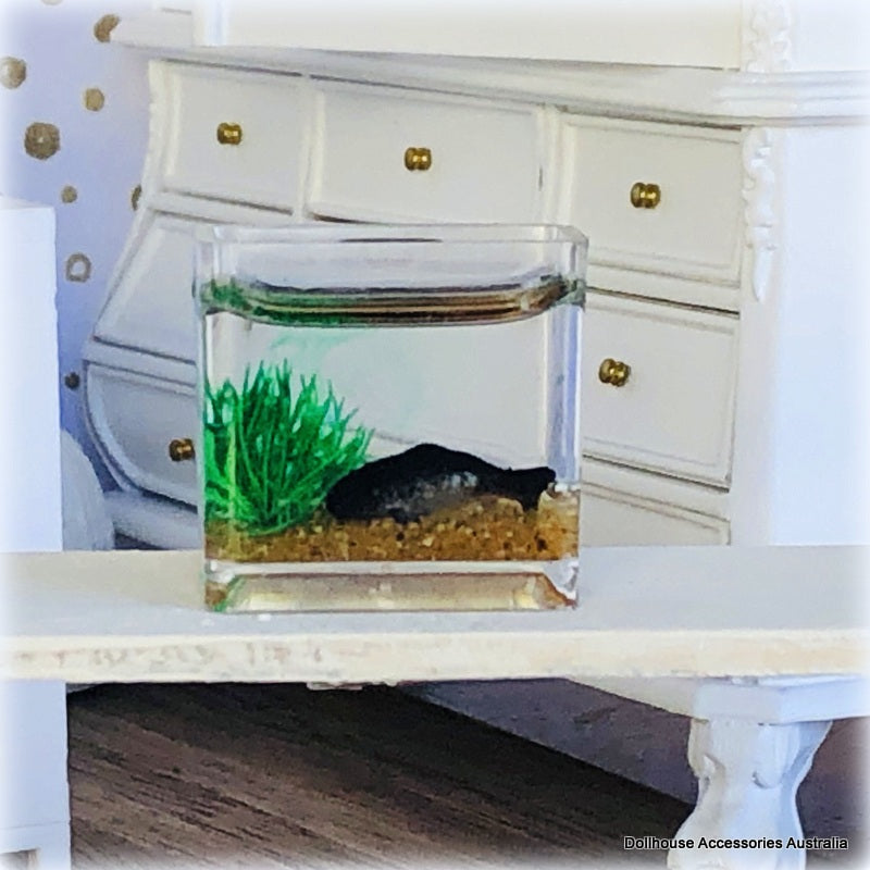 Fish Tank - Miniature – Dollhouse Accessories Australia