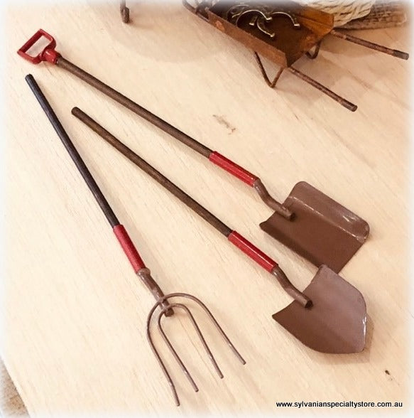 Shovel, Spade and Pitchfork - Miniature – Dollhouse Accessories Australia