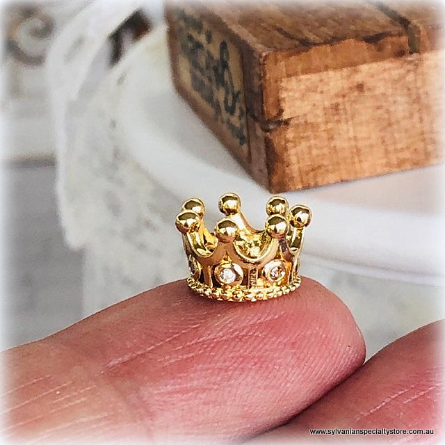 Tiny Crown - Gold - 1 cm - Miniature – Dollhouse Accessories Australia ...