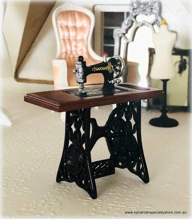 Sewing Machine Black/Wood - Miniature – Dollhouse Accessories Australia