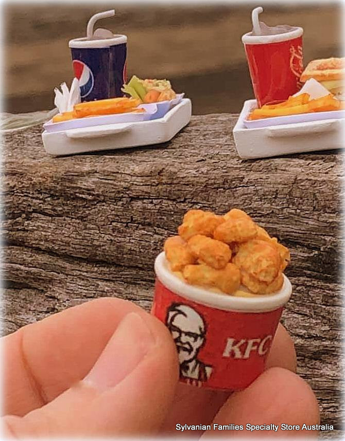 KFC Bucket of Chicken - Miniature – Dollhouse Accessories Australia